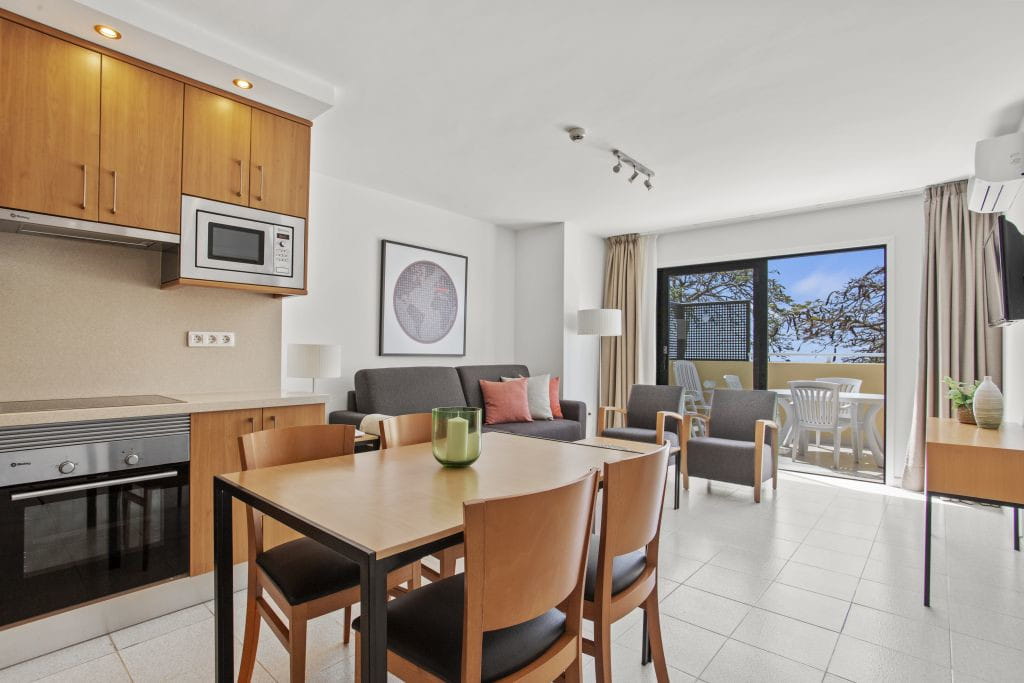 Ramada Residences by Wyndham Costa Adeje | Vakantieappartementen op ...