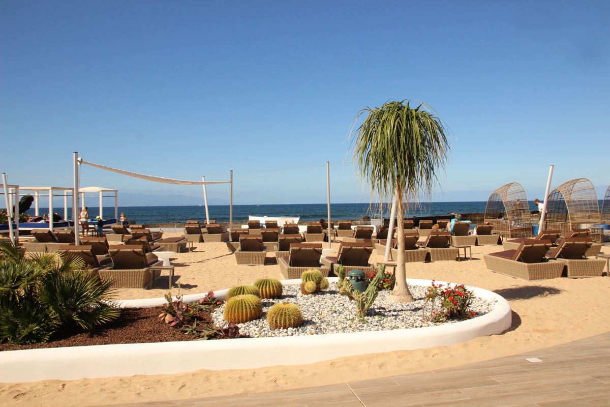 OA BEACH CLUB - Beach clubs - Tenerife